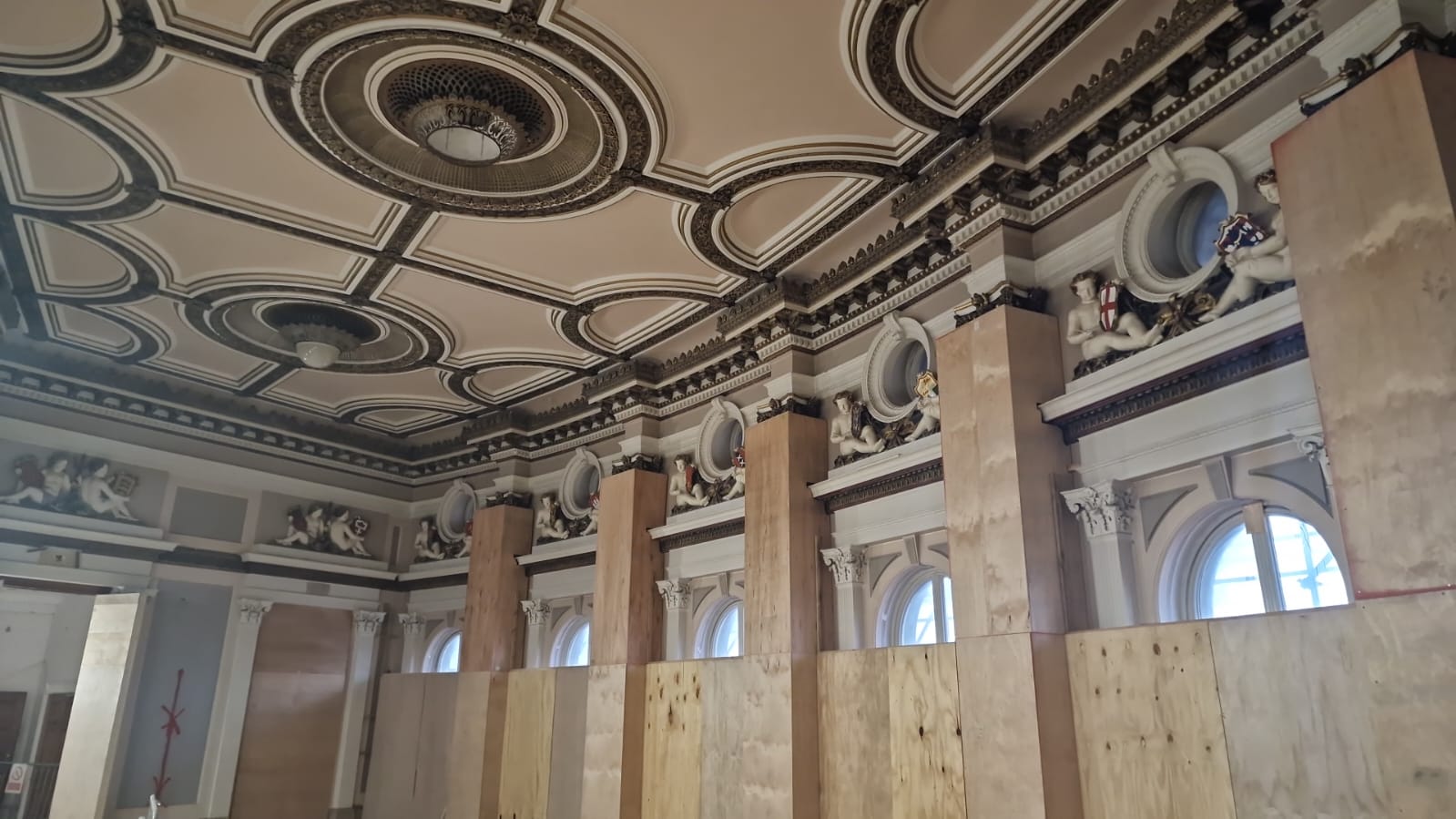 Hull Maritime Museum, Hull - TECL